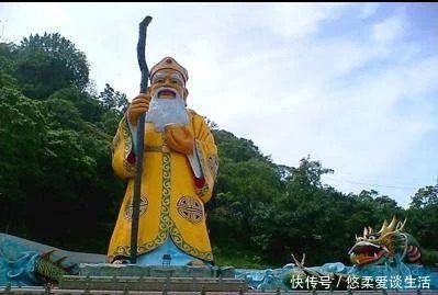 Siapa Itu Tu Di Gong, Tho Ti Kong (土地公), atau Dewa Bumi? - TIONGHOA.INFO